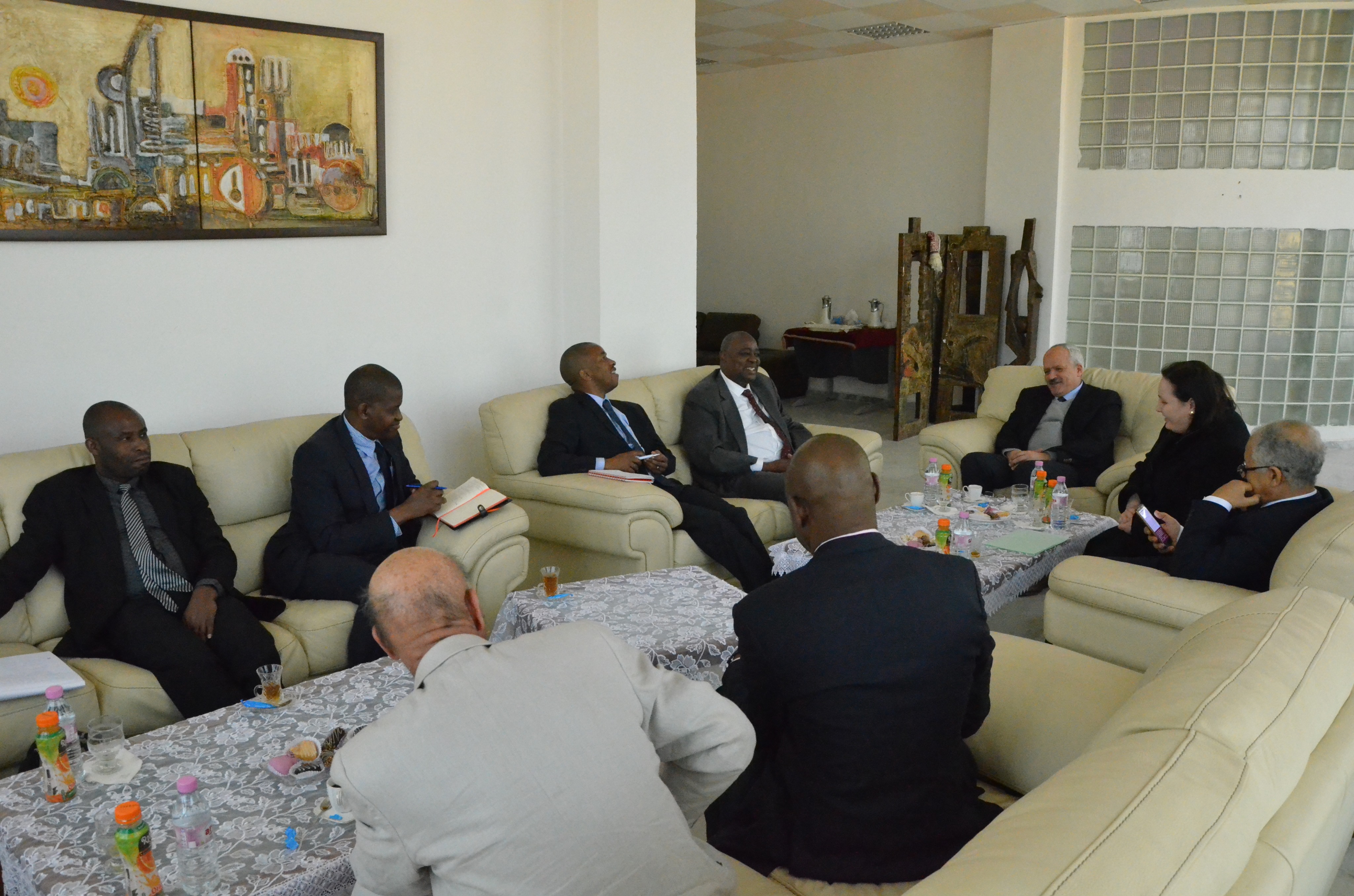 Visite de l’ambassadeur de la république ZIMBABWE à l’UMAB